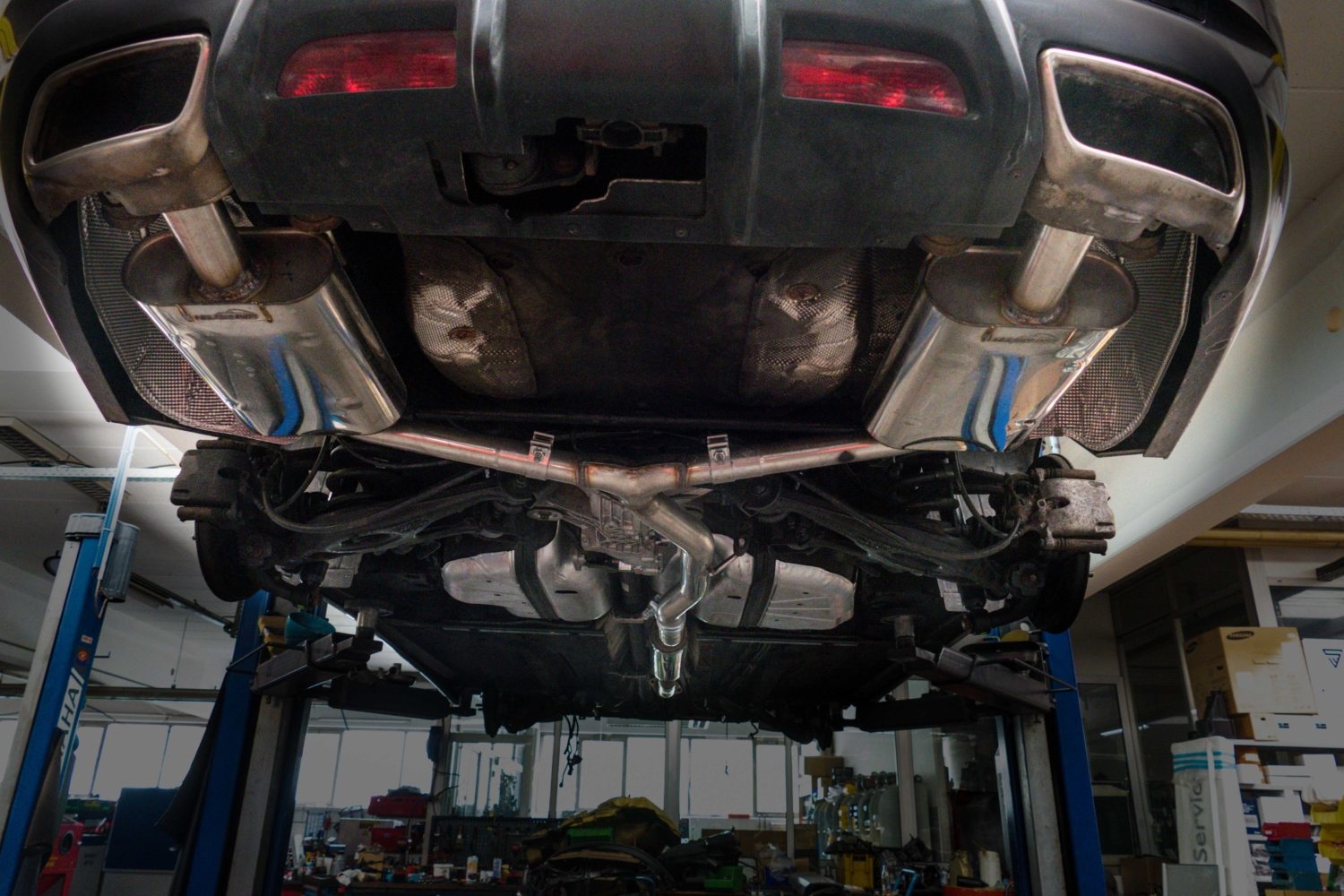 Hirsch Performance: Saab 9-5 Edelstahl-Auspuffanlage, Saab – PJLT